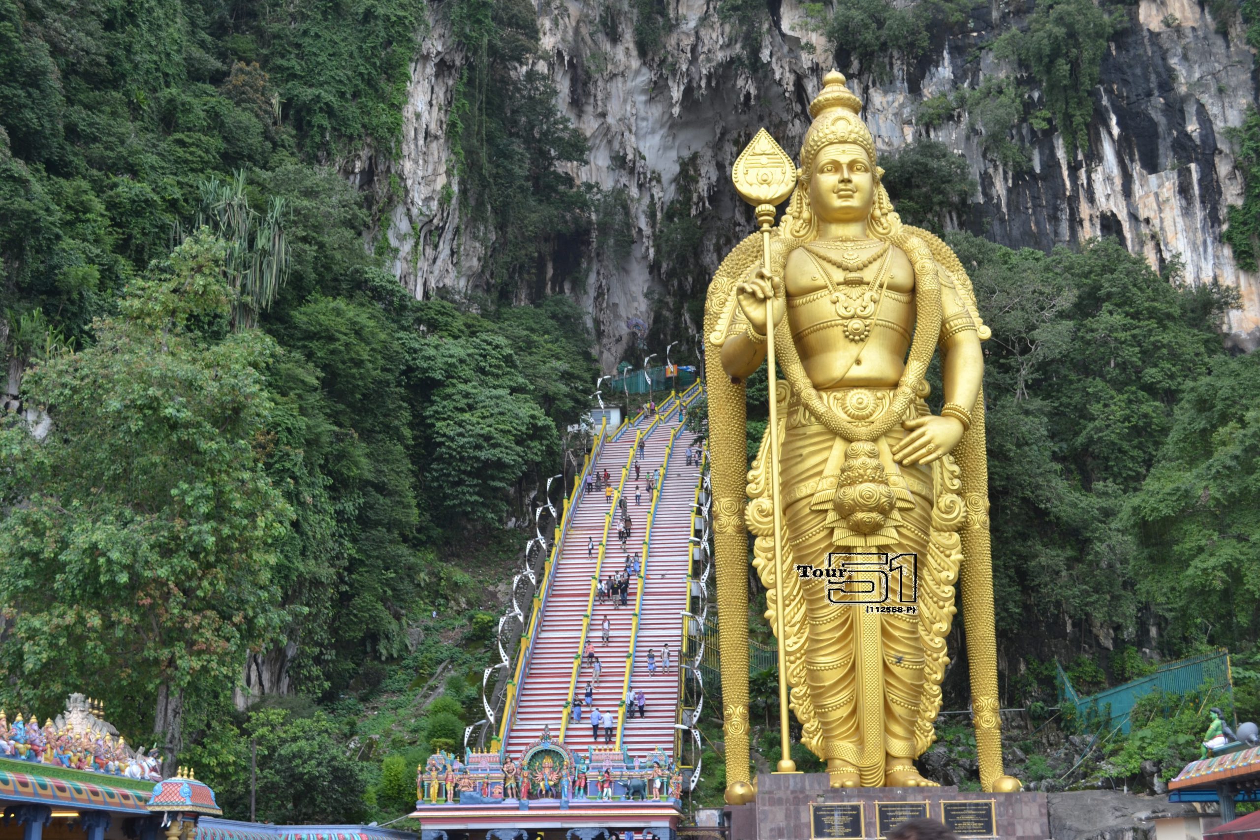 COUNTRY AND BATU CAVES - Tour 51